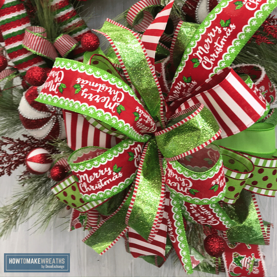 How To Make A Funky Bow Wreath For Christmas How to Make Wreaths ...