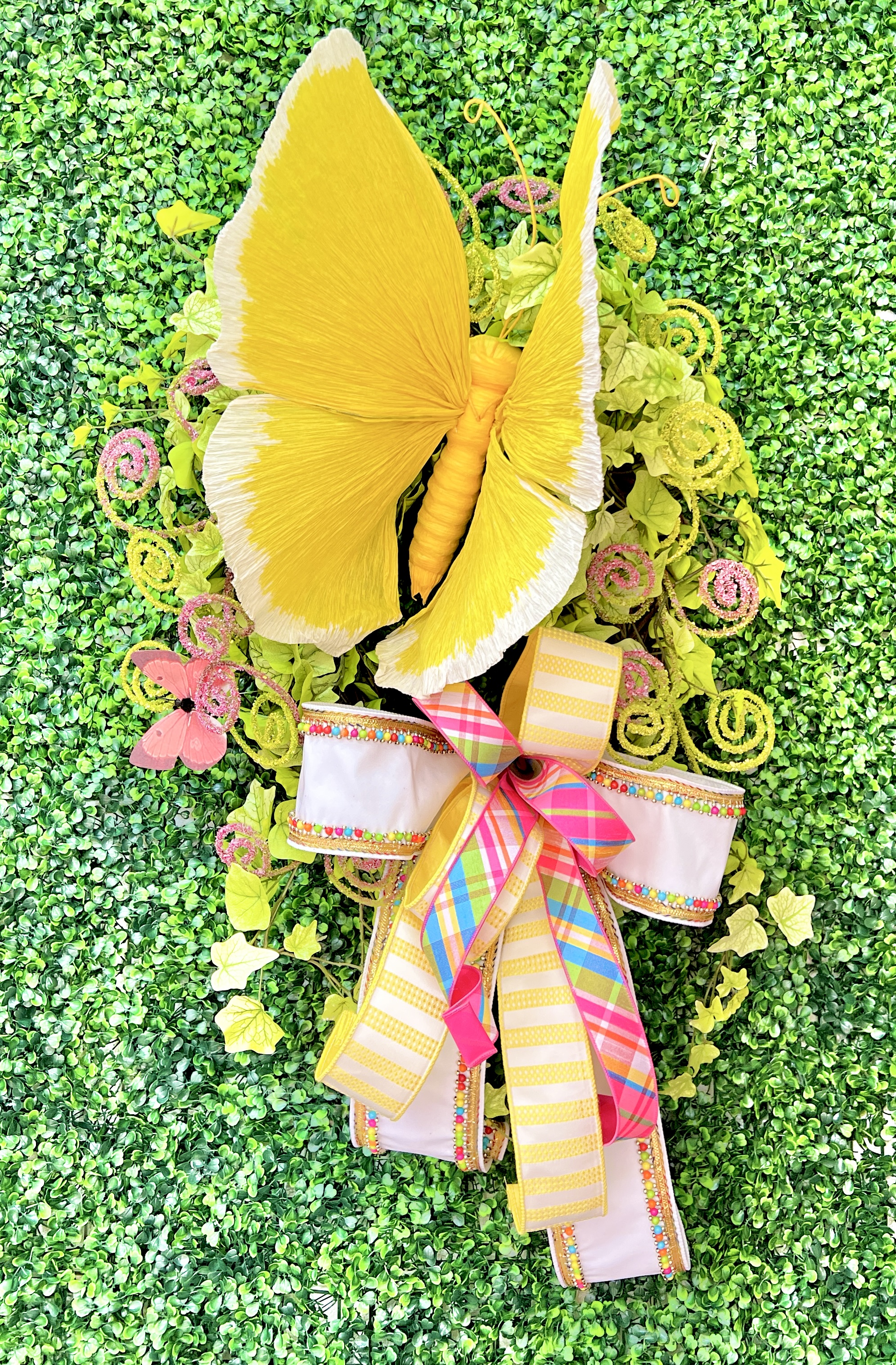 How to Make a Summer Butterfly Wreath - How to Make Wreaths - Wreath ...