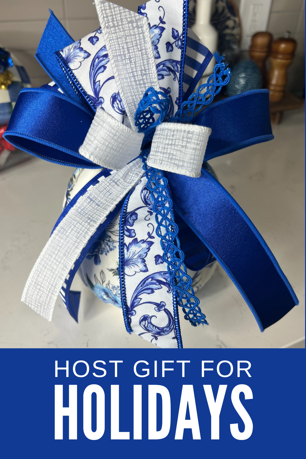 Easy Decoupage Host Gift for the Holidays - How to Make Wreaths ...